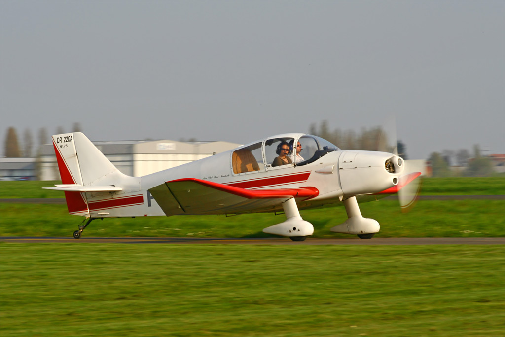 DR220 – Aéro-Club René Mouchotte